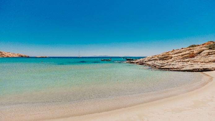 Le 10 spiagge più belle di Ios | Costa Crociere