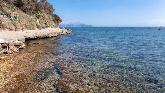 Le 15 spiagge più belle di Napoli e dintorni | Costa Crociere