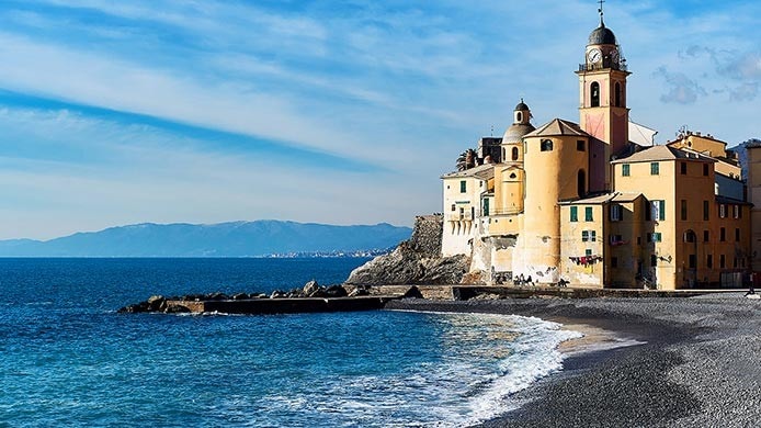 Le migliori spiagge di sassi d'Italia, dal nord al sud | C-Magazine