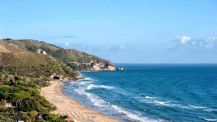 Le 15 spiagge più belle di Roma e dintorni | Costa Crociere