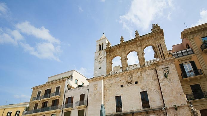 Piazza Mercantile a Bari tra storia e modernità | C-Magazine