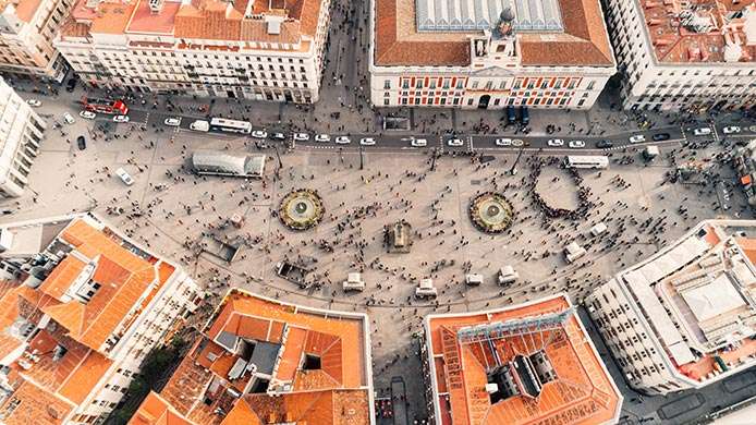 Puerta del Sol: luogo simbolo della città di Madrid | C-Magazine
