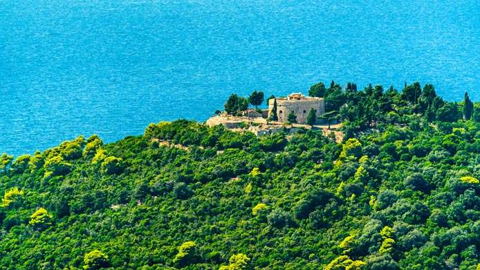 Le 6 cose da fare e vedere sull'Isola di Lokrum | Costa Crociere