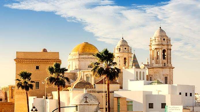 Cosa Vedere a Cadice tra Mare, Storia e Tradizioni | C-Magazine